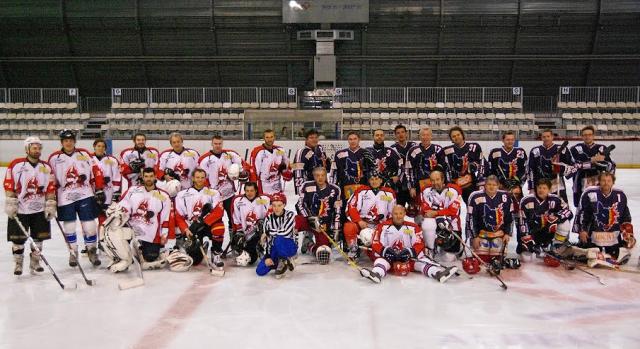Hockey sur glace : Bonne humeur au programme ! - Hockey Loisir : Albertville (Les Castors ...